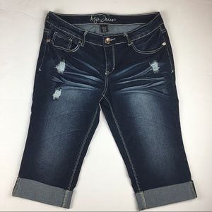 Ariya Pants & Jumpsuits | Womens Distressed Denim Capris Blue 56 | Poshmark